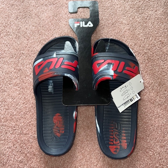 Fila | Shoes | Nwt Boys Sleek Slice Red Blue Marble | Poshmark